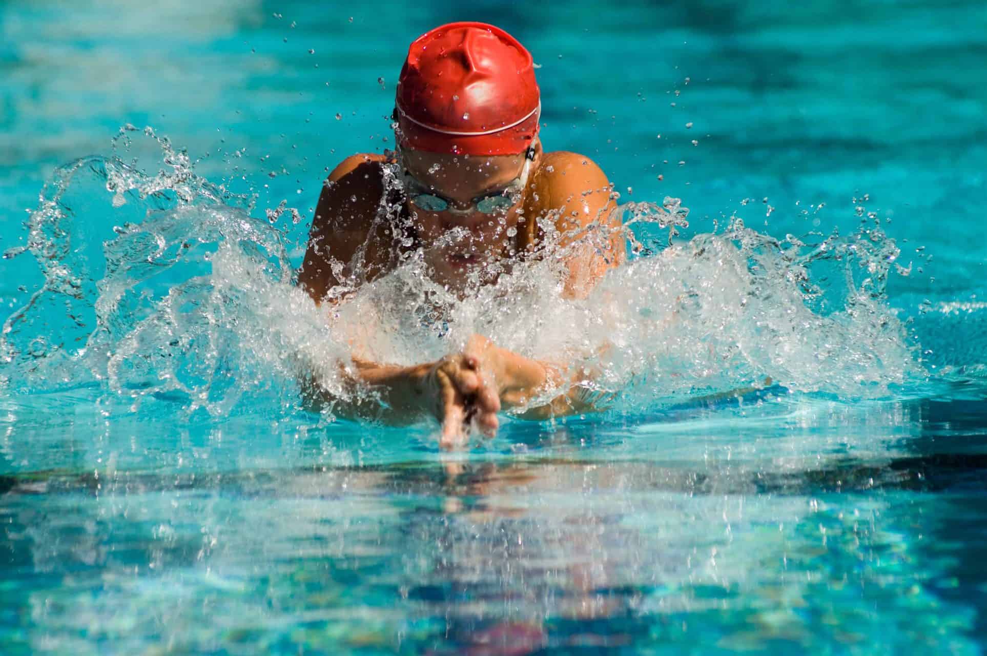 Natation, aquagym - exercices en piscine pour perdre du poids ...